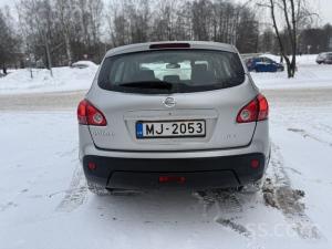 Pelēks Nissan Qashqai 2008 Rīga, ar dzinēja tilpumu 2.00 L un nobraukumu 170 tūkst. km par 4400 €, foto 4 vietnē AUTOMOTO.COM.LV