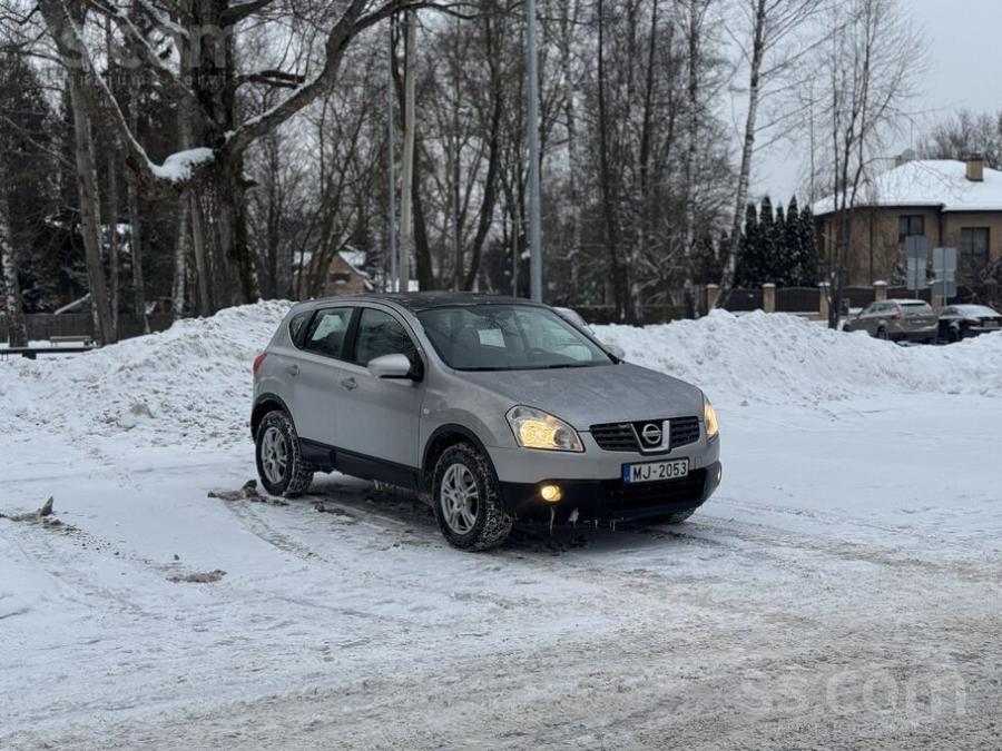 Pelēks Nissan Qashqai 2008 Rīga, ar dzinēja tilpumu 2.00 L un nobraukumu 170 tūkst. km par 4400 €, foto 6 vietnē AUTOMOTO.COM.LV
