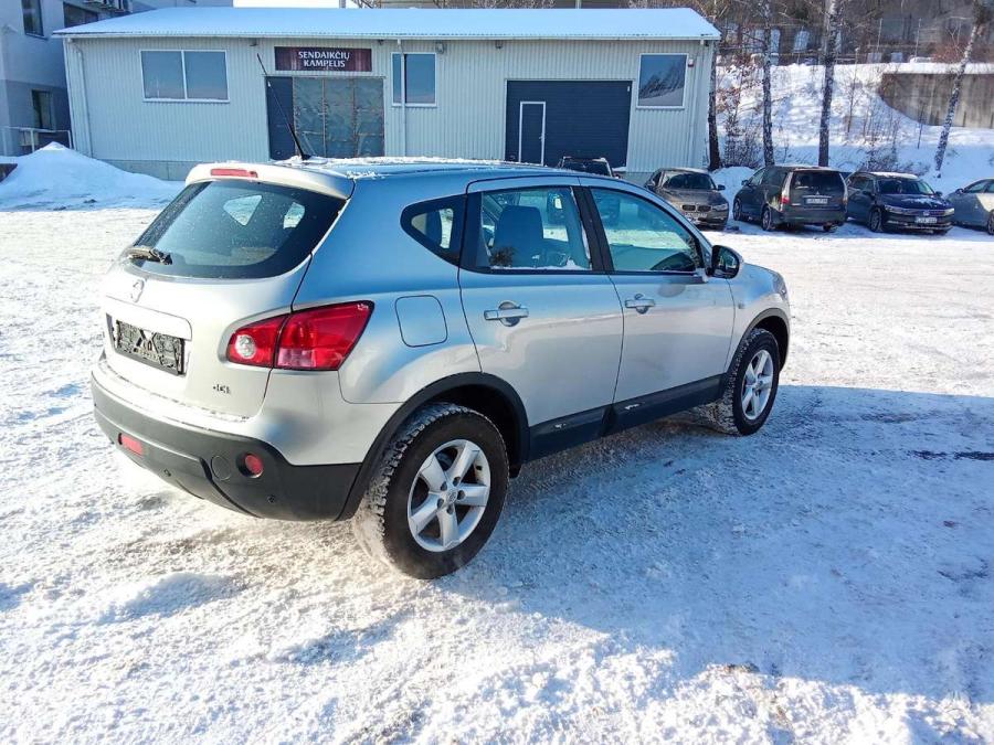 Pelēks Nissan Qashqai 2008 Alīta, ar dzinēja tilpumu 1.46 L un nobraukumu 257 tūkst. km par 3500 €, foto 11 vietnē AUTOMOTO.COM.LV