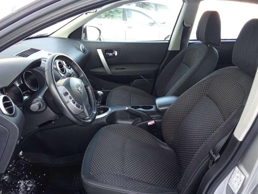 Pelēks Nissan Qashqai 2008 Alīta, ar dzinēja tilpumu 1.46 L un nobraukumu 257 tūkst. km par 3500 €, foto 16 vietnē AUTOMOTO.COM.LV