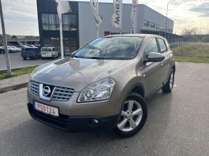 Grey Nissan Qashqai 2008 in Vilnius, with an engine capacity of 2.00 L and mileage of 188 thousand km for 4950 €, photo  on AUTOMOTO.COM.LV