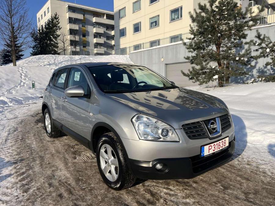 Pelēks Nissan Qashqai 2008 Viļņa, ar dzinēja tilpumu 2.00 L un nobraukumu 256 tūkst. km par 5350 €, foto 2 vietnē AUTOMOTO.COM.LV