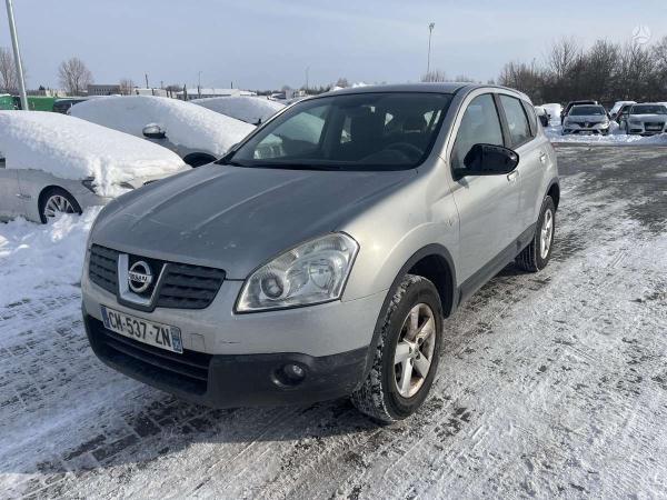 Pelēks Nissan Qashqai 2008 Tauragė, ar dzinēja tilpumu 1.46 L un nobraukumu 237 tūkst. km par 2650 €, foto 1 vietnē AUTOMOTO.COM.LV
