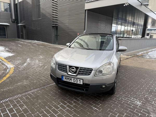 Pelēks Nissan Qashqai 2008 Viļņa, ar dzinēja tilpumu 2.00 L un nobraukumu 299 tūkst. km par 3750 €, foto 8 vietnē AUTOMOTO.COM.LV