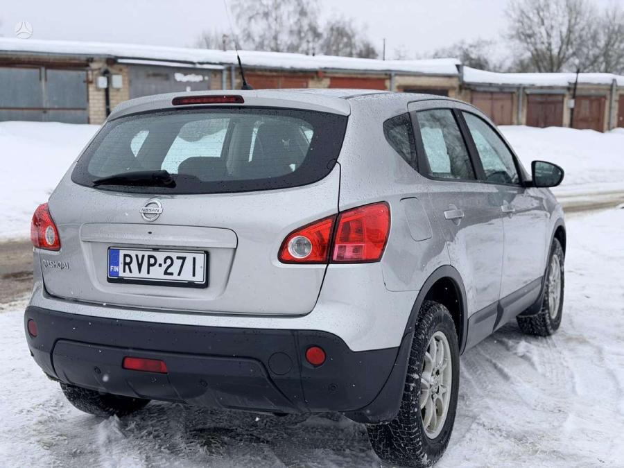 Pelēks Nissan Qashqai 2008 Utena, ar dzinēja tilpumu 2.00 L un nobraukumu 185 tūkst. km par 3950 €, foto 7 vietnē AUTOMOTO.COM.LV