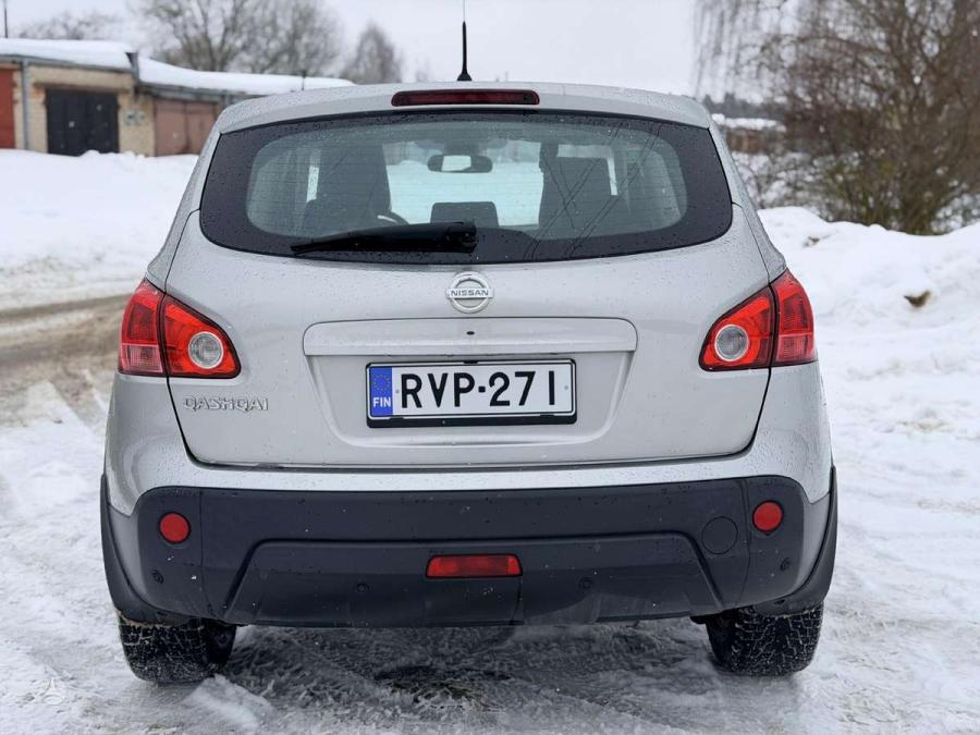Pelēks Nissan Qashqai 2008 Utena, ar dzinēja tilpumu 2.00 L un nobraukumu 185 tūkst. km par 3950 €, foto 8 vietnē AUTOMOTO.COM.LV