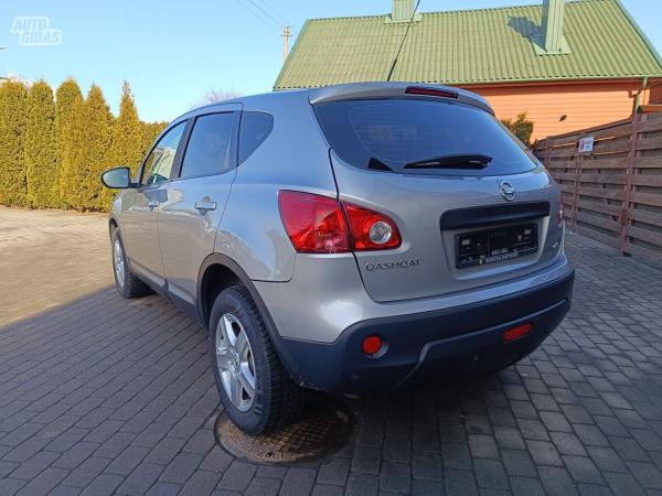 Pelēks Nissan Qashqai 2008 Kretinga, ar dzinēja tilpumu 2.00 L un nobraukumu 205 tūkst. km par 4700 €, foto 6 vietnē AUTOMOTO.COM.LV