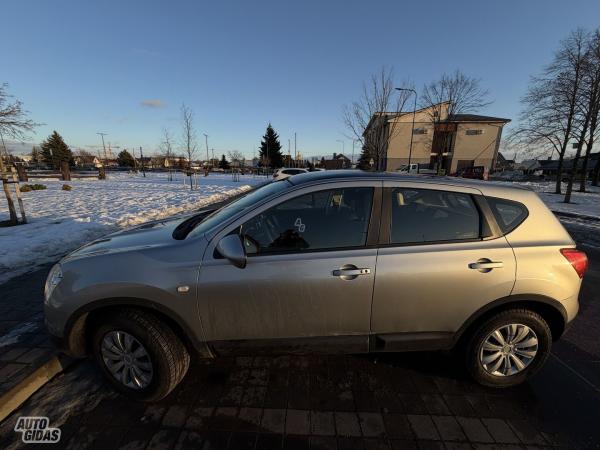 Pelēks Nissan Qashqai 2008 Kauņa, ar dzinēja tilpumu 1.50 L un nobraukumu 255 tūkst. km par 2800 €, foto 1 vietnē AUTOMOTO.COM.LV
