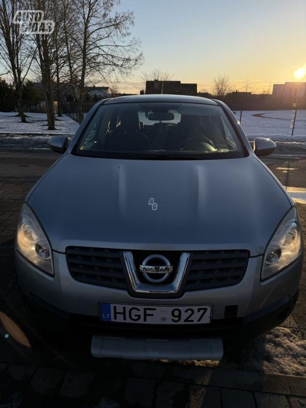 Pelēks Nissan Qashqai 2008 Kauņa, ar dzinēja tilpumu 1.50 L un nobraukumu 255 tūkst. km par 2800 €, foto 2 vietnē AUTOMOTO.COM.LV