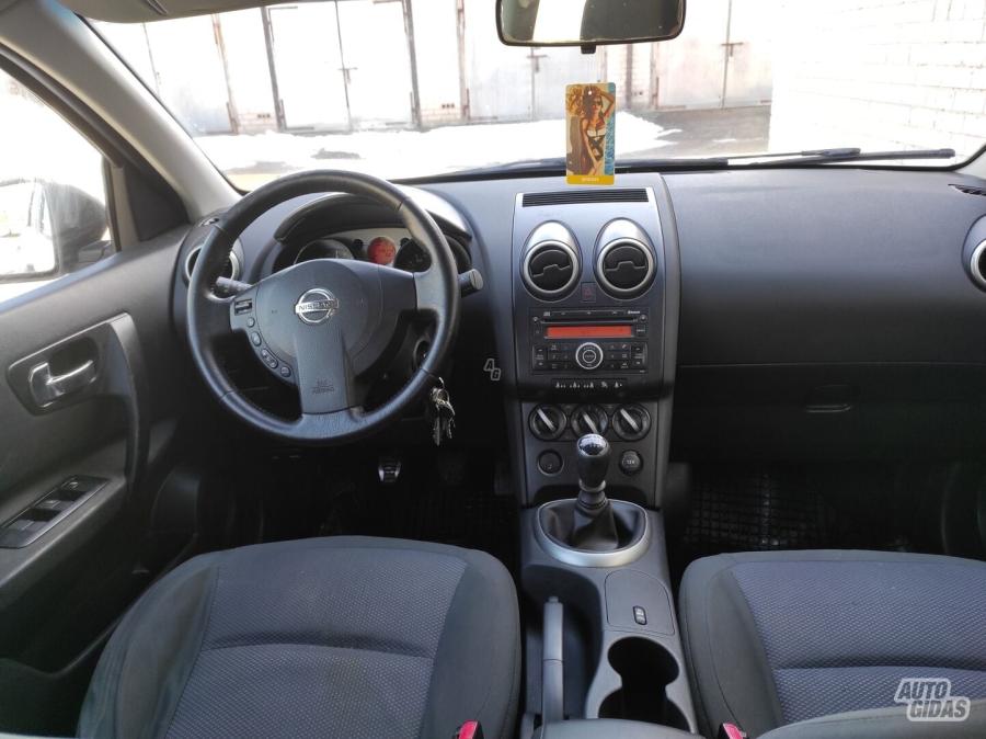 Pelēks Nissan Qashqai 2008 Kretinga, ar dzinēja tilpumu 1.50 L un nobraukumu 226 tūkst. km par 2350 €, foto 7 vietnē AUTOMOTO.COM.LV