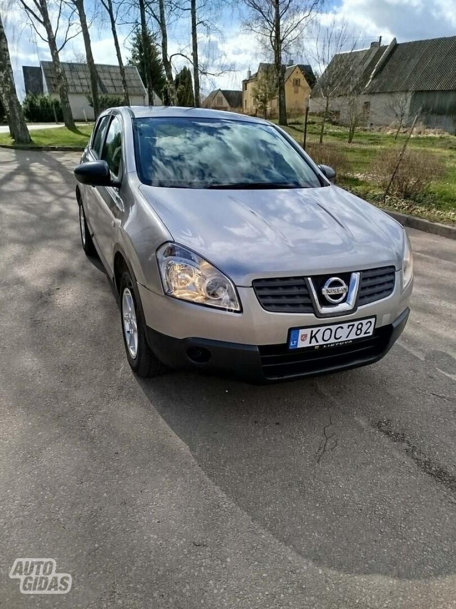 Pelēks Nissan Qashqai 2008 Vilkaviškis, ar dzinēja tilpumu 1.50 L un nobraukumu 294 tūkst. km par 2400 €, foto 4 vietnē AUTOMOTO.COM.LV