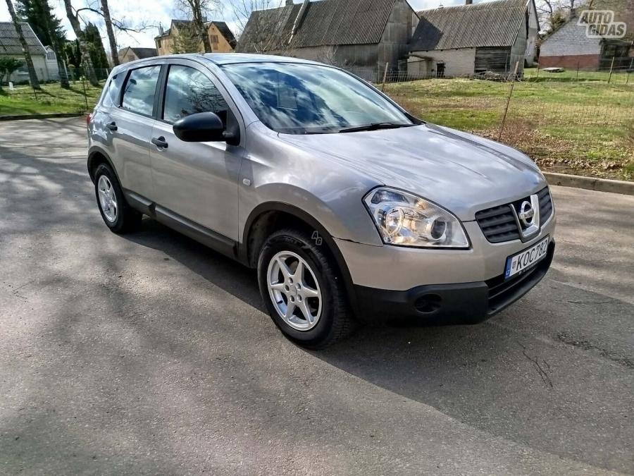 Pelēks Nissan Qashqai 2008 Vilkaviškis, ar dzinēja tilpumu 1.50 L un nobraukumu 294 tūkst. km par 2400 €, foto 5 vietnē AUTOMOTO.COM.LV