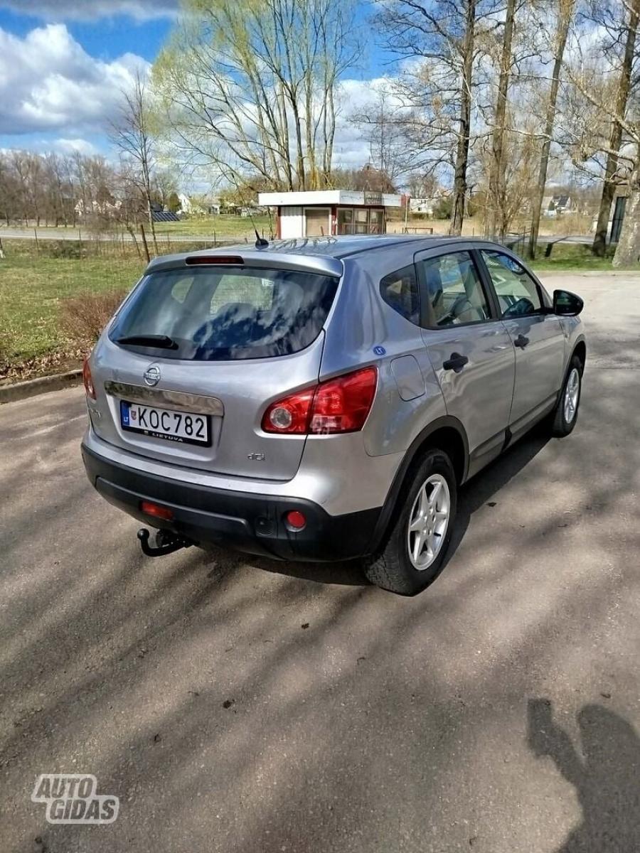 Pelēks Nissan Qashqai 2008 Vilkaviškis, ar dzinēja tilpumu 1.50 L un nobraukumu 294 tūkst. km par 2400 €, foto 7 vietnē AUTOMOTO.COM.LV