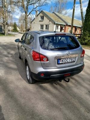 Pelēks Nissan Qashqai 2008 Vilkaviškis, ar dzinēja tilpumu 1.50 L un nobraukumu 294 tūkst. km par 2400 €, foto 9 vietnē AUTOMOTO.COM.LV