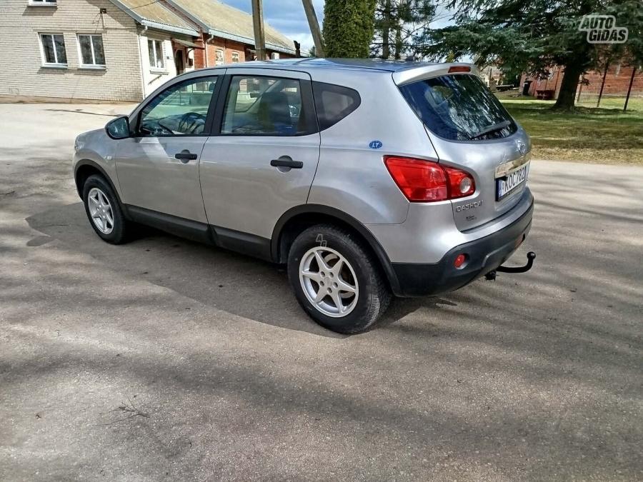 Pelēks Nissan Qashqai 2008 Vilkaviškis, ar dzinēja tilpumu 1.50 L un nobraukumu 294 tūkst. km par 2400 €, foto 10 vietnē AUTOMOTO.COM.LV