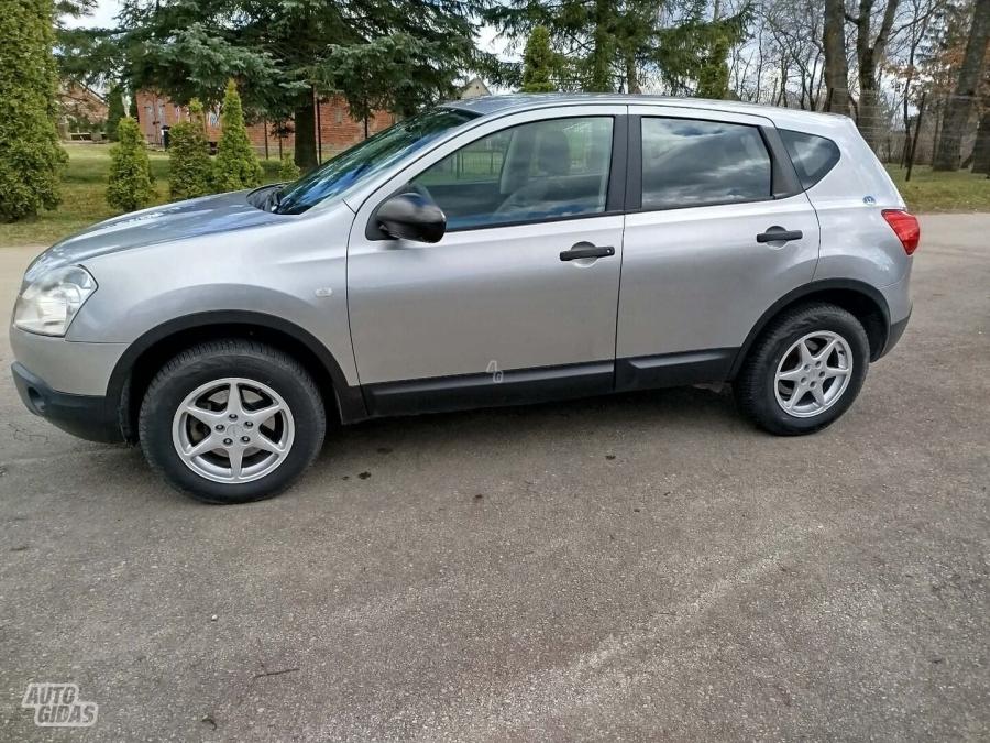 Pelēks Nissan Qashqai 2008 Vilkaviškis, ar dzinēja tilpumu 1.50 L un nobraukumu 294 tūkst. km par 2400 €, foto 11 vietnē AUTOMOTO.COM.LV