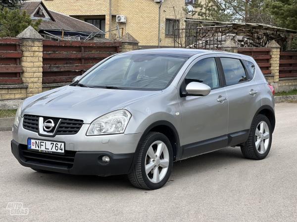 Grey Nissan Qashqai 2008 in Radviliskis, with an engine capacity of 2.00 L and mileage of 330 thousand km for 2900 €, photo 1 on AUTOMOTO.COM.LV