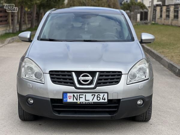 Grey Nissan Qashqai 2008 in Radviliskis, with an engine capacity of 2.00 L and mileage of 330 thousand km for 2900 €, photo 2 on AUTOMOTO.COM.LV