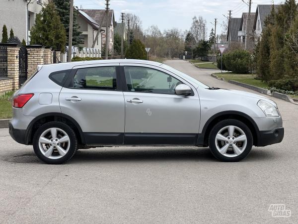 Grey Nissan Qashqai 2008 in Radviliskis, with an engine capacity of 2.00 L and mileage of 330 thousand km for 2900 €, photo 4 on AUTOMOTO.COM.LV