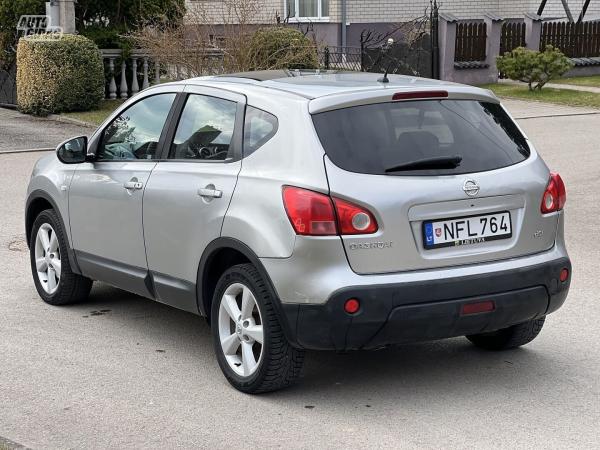 Grey Nissan Qashqai 2008 in Radviliskis, with an engine capacity of 2.00 L and mileage of 330 thousand km for 2900 €, photo 7 on AUTOMOTO.COM.LV