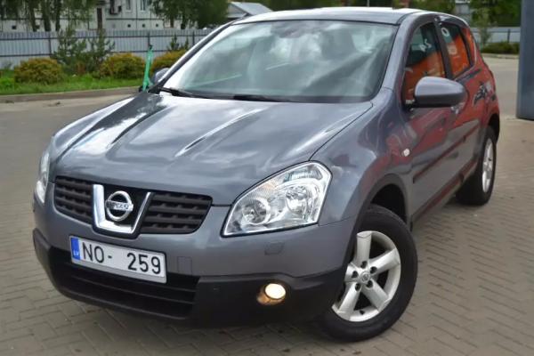 Pelēks Nissan Qashqai 2008 Jēkabpils, ar dzinēja tilpumu 2.00 L un nobraukumu 282 tūkst. km par 5600 €, foto 1 vietnē AUTOMOTO.COM.LV