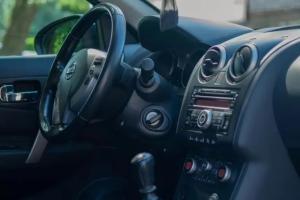 Pelēks Nissan Qashqai 2008 Grobiņa, ar dzinēja tilpumu 2.00 L un nobraukumu 271 tūkst. km par 4390 €, foto 11 vietnē AUTOMOTO.COM.LV