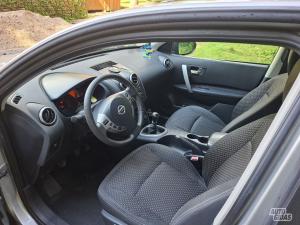 Grey Nissan Qashqai 2008 in Anyksciai, with an engine capacity of 1.50 L and mileage of 292 thousand km for 3300 €, photo 14 on AUTOMOTO.COM.LV