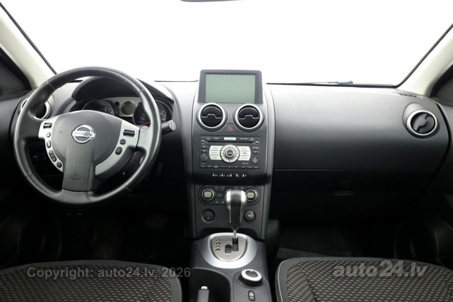 Pelēks Nissan Qashqai 2008 Tallina, ar dzinēja tilpumu 2.00 L un nobraukumu 256 tūkst. km par 2999 €, foto 6 vietnē AUTOMOTO.COM.LV