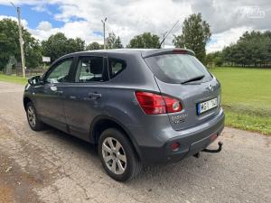 Pelēks Nissan Qashqai 2008 Vilkaviškis, ar dzinēja tilpumu 2.00 L un nobraukumu 290 tūkst. km par 2800 €, foto 4 vietnē AUTOMOTO.COM.LV