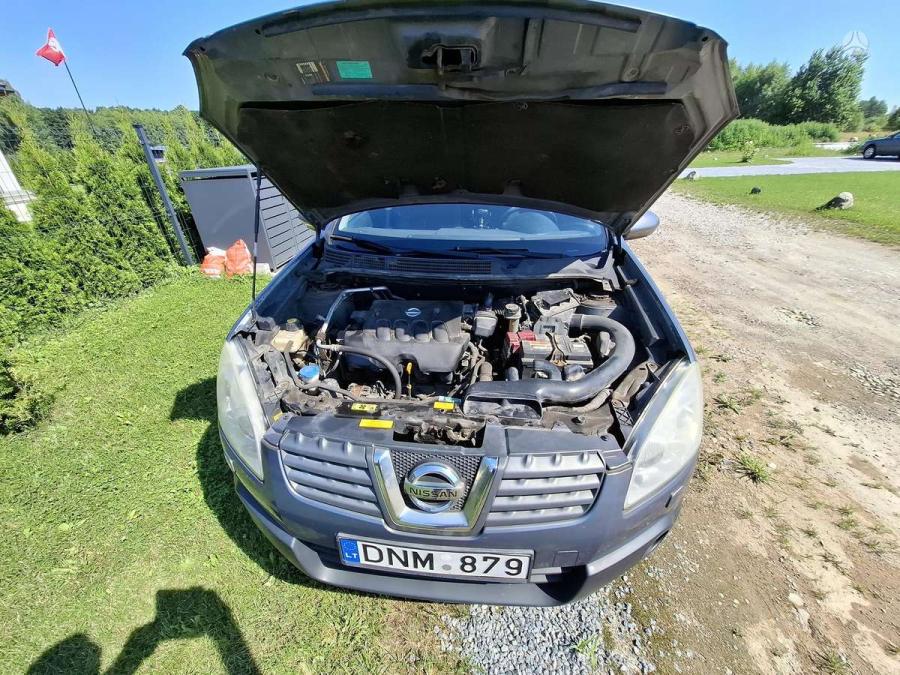 Pelēks Nissan Qashqai 2008 Gargždai, ar dzinēja tilpumu 2.00 L un nobraukumu 228 tūkst. km par 3500 €, foto 10 vietnē AUTOMOTO.COM.LV