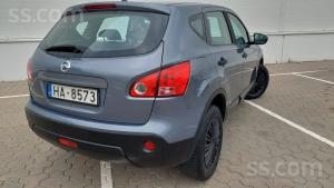 Grey Nissan Qashqai 2008 in Riga, with an engine capacity of 2.00 L and mileage of 205 thousand km for 3600 €, photo 6 on AUTOMOTO.COM.LV