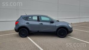 Grey Nissan Qashqai 2008 in Riga, with an engine capacity of 2.00 L and mileage of 205 thousand km for 3600 €, photo 26 on AUTOMOTO.COM.LV
