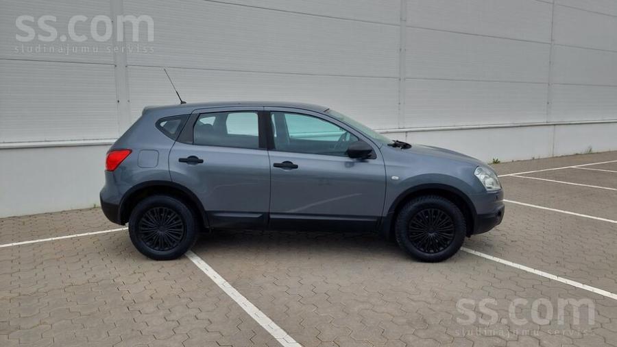Grey Nissan Qashqai 2008 in Riga, with an engine capacity of 2.00 L and mileage of 205 thousand km for 3600 €, photo 26 on AUTOMOTO.COM.LV