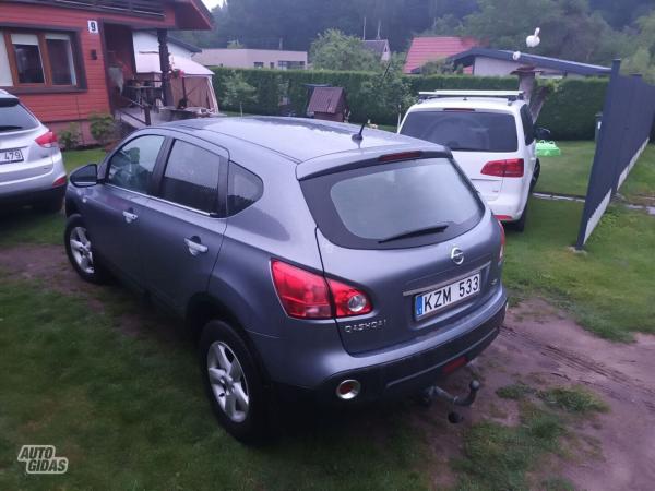 Grey Nissan Qashqai 2008 in Plunge, with an engine capacity of 1.50 L and mileage of 230 thousand km for 3600 €, photo 3 on AUTOMOTO.COM.LV