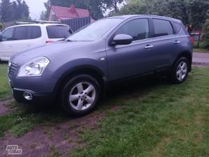 Grey Nissan Qashqai 2008 in Plunge, with an engine capacity of 1.50 L and mileage of 230 thousand km for 3600 €, photo 6 on AUTOMOTO.COM.LV