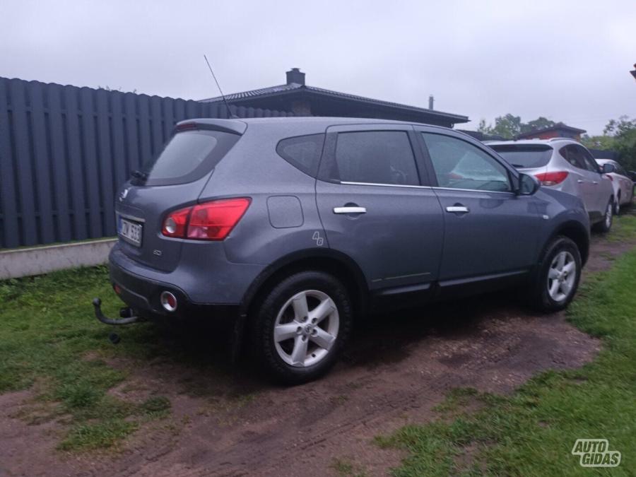 Grey Nissan Qashqai 2008 in Plunge, with an engine capacity of 1.50 L and mileage of 230 thousand km for 3600 €, photo 7 on AUTOMOTO.COM.LV