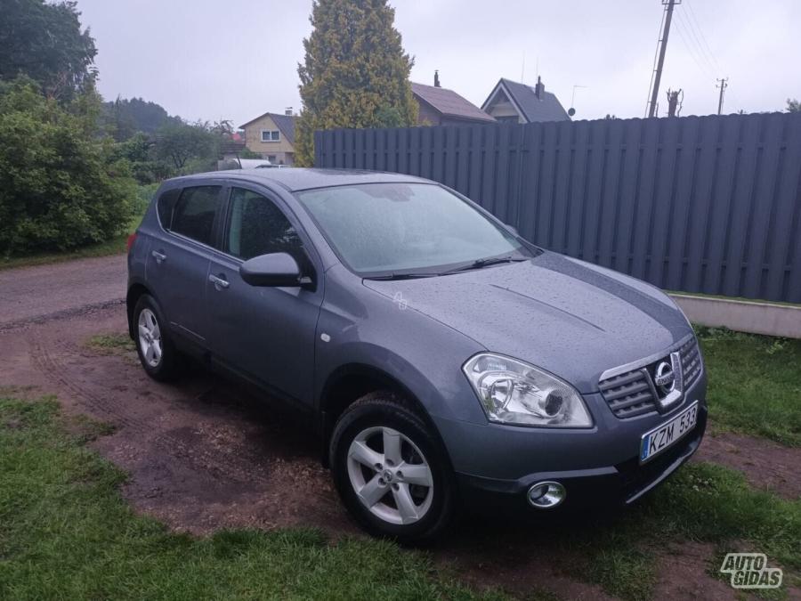 Grey Nissan Qashqai 2008 in Plunge, with an engine capacity of 1.50 L and mileage of 230 thousand km for 3600 €, photo 13 on AUTOMOTO.COM.LV