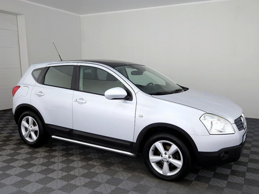 Pelēks Nissan Qashqai 2008 Tallina, ar dzinēja tilpumu 2.00 L un nobraukumu 256 tūkst. km par 2799 €, foto 10 vietnē AUTOMOTO.COM.LV