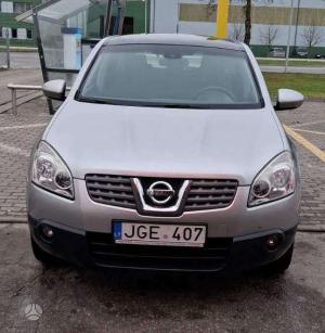 Grey Nissan Qashqai 2008 in Siauliai, with an engine capacity of 1.46 L and mileage of 291 thousand km for 2800 €, photo 8 on AUTOMOTO.COM.LV