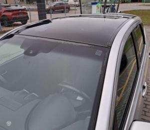 Grey Nissan Qashqai 2008 in Siauliai, with an engine capacity of 1.46 L and mileage of 291 thousand km for 2800 €, photo 9 on AUTOMOTO.COM.LV
