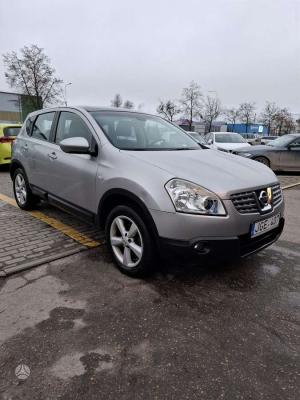 Grey Nissan Qashqai 2008 in Siauliai, with an engine capacity of 1.46 L and mileage of 291 thousand km for 2800 €, photo 15 on AUTOMOTO.COM.LV