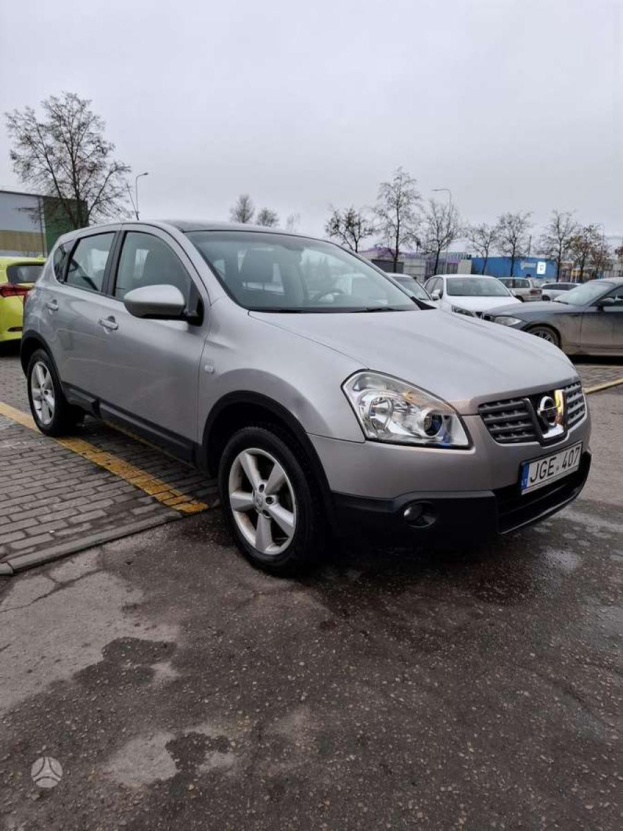 Grey Nissan Qashqai 2008 in Siauliai, with an engine capacity of 1.46 L and mileage of 291 thousand km for 2800 €, photo 15 on AUTOMOTO.COM.LV