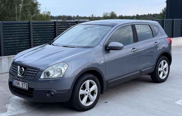 Grey Nissan Qashqai 2008 in Vilnius, with an engine capacity of 2.00 L and mileage of 225 thousand km for 2700 €, photo 1 on AUTOMOTO.COM.LV