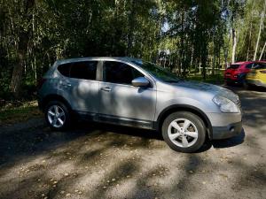 Grey Nissan Qashqai 2008 in Vilnius, with an engine capacity of 2.00 L and mileage of 228 thousand km for 3450 €, photo 10 on AUTOMOTO.COM.LV