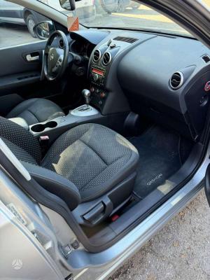 Pelēks Nissan Qashqai 2008 Kauņa, ar dzinēja tilpumu 2.00 L un nobraukumu 220 tūkst. km par 1799 €, foto 14 vietnē AUTOMOTO.COM.LV
