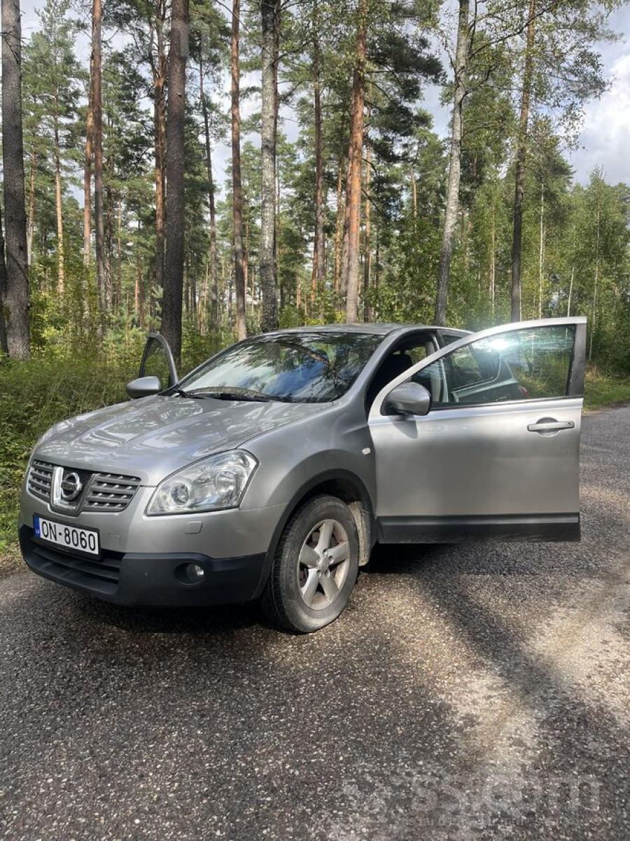 Pelēks Nissan Qashqai 2008 Rīga, ar dzinēja tilpumu 2.00 L un nobraukumu 433 tūkst. km par 2050 €, foto 4 vietnē AUTOMOTO.COM.LV