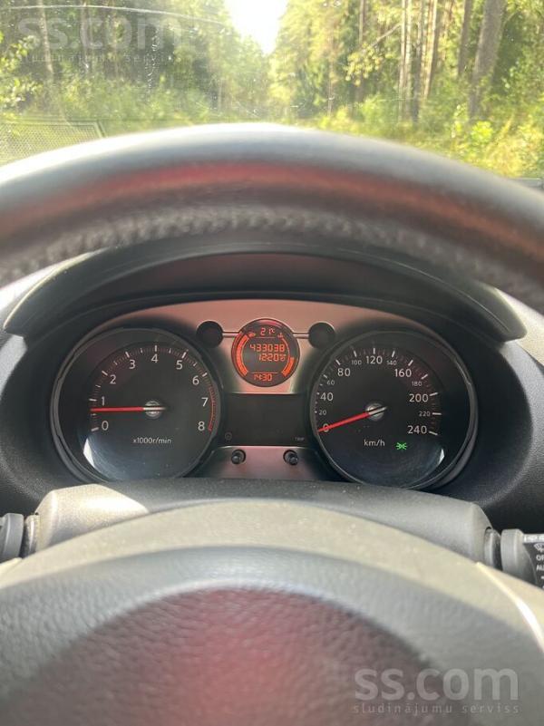 Pelēks Nissan Qashqai 2008 Rīga, ar dzinēja tilpumu 2.00 L un nobraukumu 433 tūkst. km par 2050 €, foto 6 vietnē AUTOMOTO.COM.LV