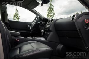 Pelēks Nissan Qashqai 2008 Jelgava, ar dzinēja tilpumu 2.00 L un nobraukumu 261 tūkst. km par 3600 €, foto 8 vietnē AUTOMOTO.COM.LV