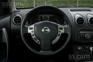 Pelēks Nissan Qashqai 2008 Jelgava, ar dzinēja tilpumu 2.00 L un nobraukumu 261 tūkst. km par 3600 €, foto 11 vietnē AUTOMOTO.COM.LV