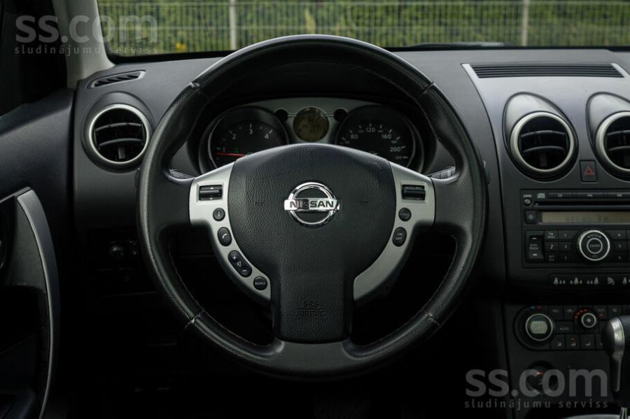 Pelēks Nissan Qashqai 2008 Jelgava, ar dzinēja tilpumu 2.00 L un nobraukumu 261 tūkst. km par 3600 €, foto 11 vietnē AUTOMOTO.COM.LV